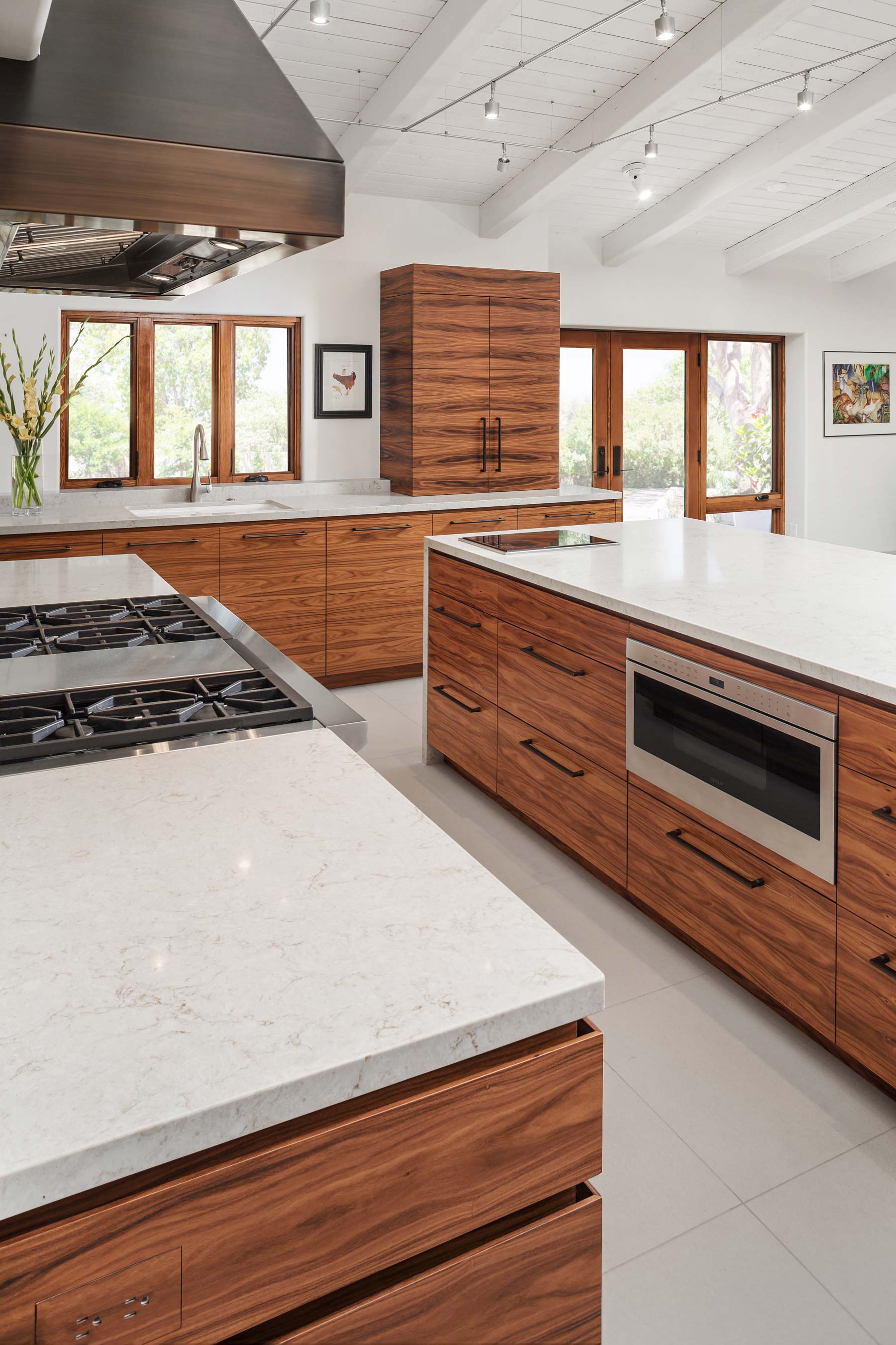 CAMELBACK | Linear Fine Woodworking